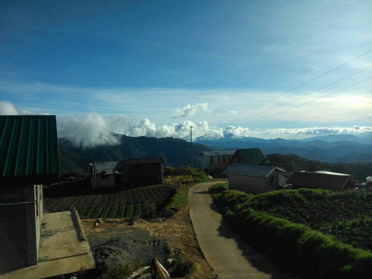 Mt. Pulag Climb Guide (Itinerary + Tips)