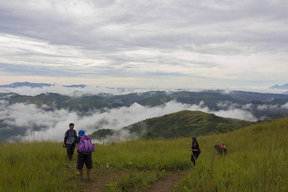 Mt. Batolusong Dayhike Guide (Itinerary + Tips)