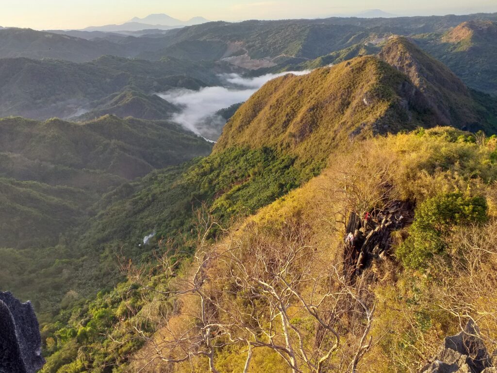 Mt. Hapunang Banoi Dayhike Guide (Itinerary + Tips)
