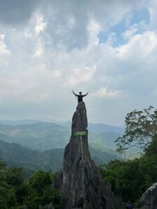 Mt. Espadang Bato Dayhike Guide (Itinerary + Tips)